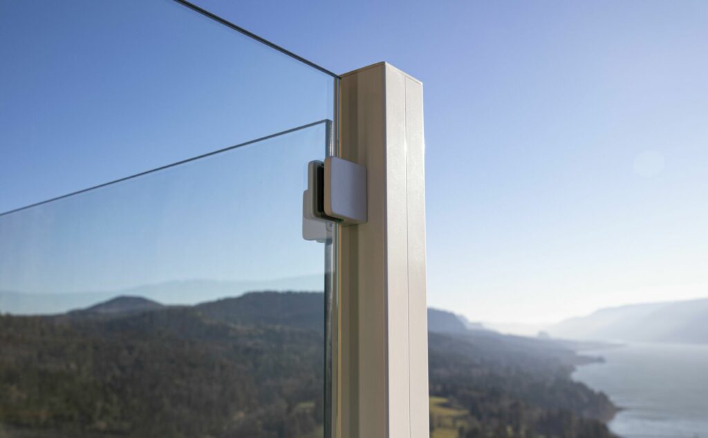 White Frameless Glass Railing - Columbia River, WA - Glass Railing for ...