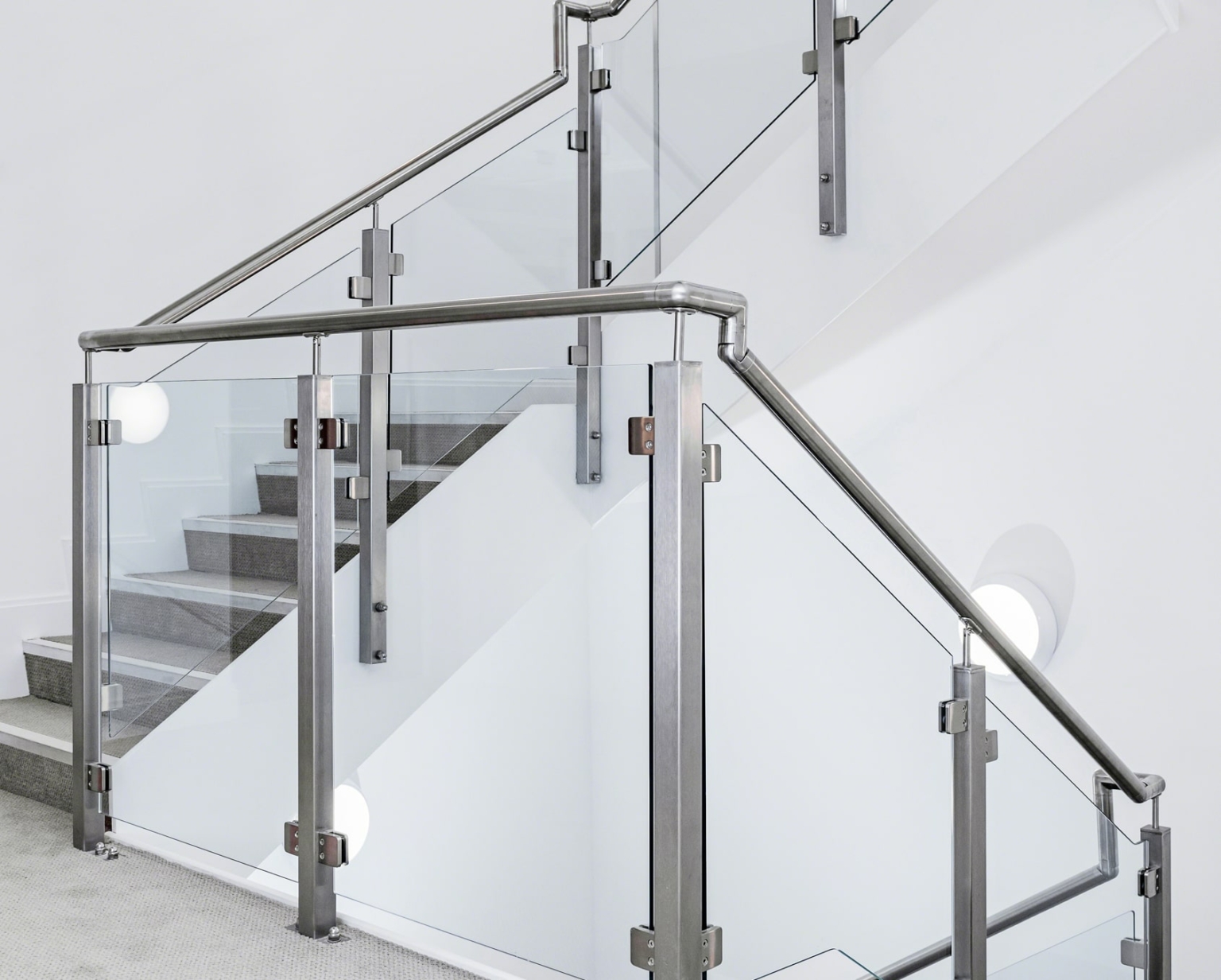 Stainless Steel Glass Railing Systems - Glass Railing for Decks