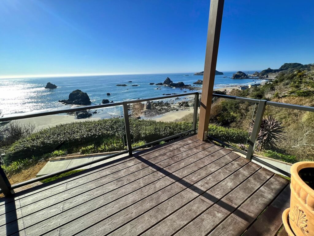 Bronze Element Glass Railing - Brookings, OR - Glass Railing for Decks