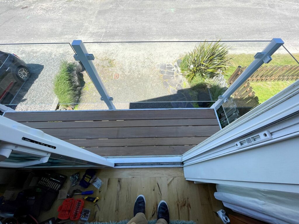 White Frameless Glass Railing - Portland, OR - Glass Railing for Decks
